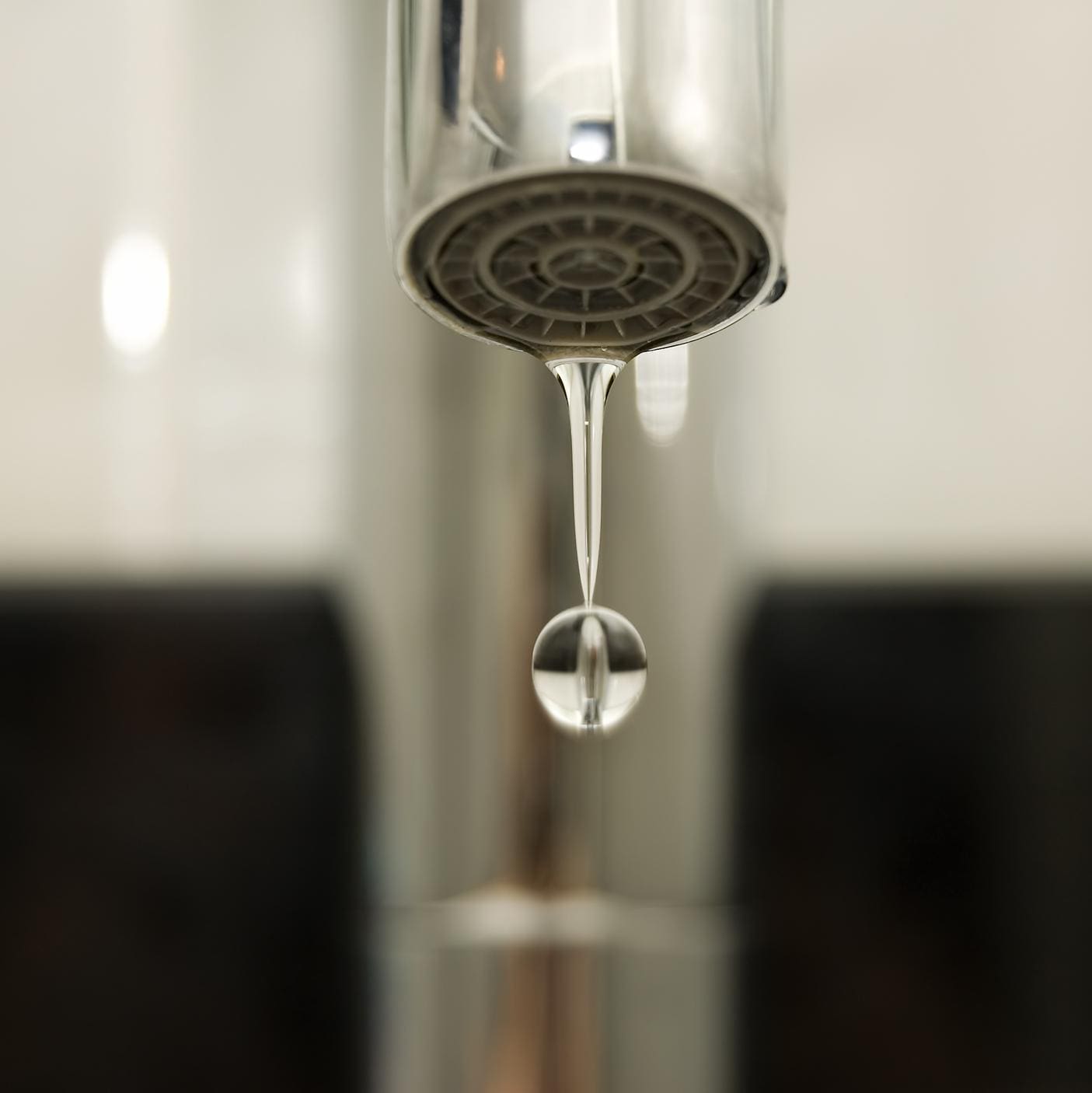 9 Reasons You Shouldn’t Ignore a Leaky Faucet!