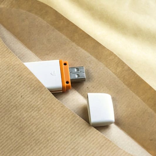 If You Find a USB Drive in Your Mailbox, Don't Plug It In